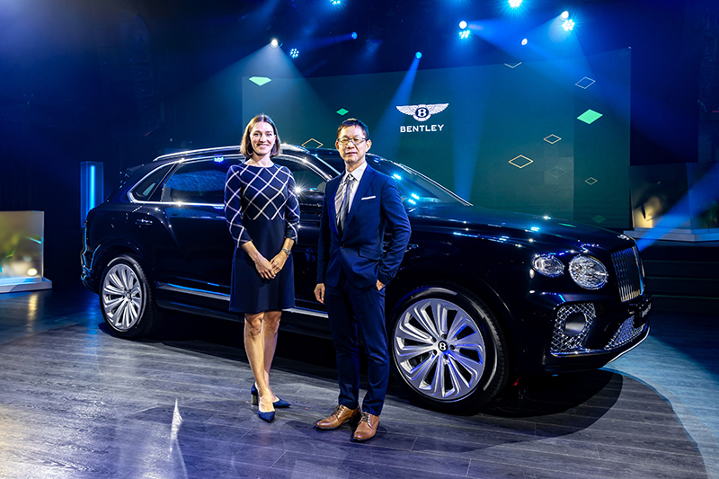 BENTLEY 全新 BENTAYGA EXTENDED WHEELBASE 長軸旗艦 傲然登台 - 品車CarImage